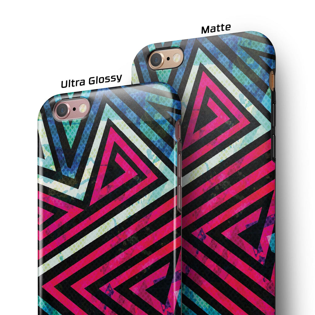 Grungy Neon Triangular Zig Zag Shapes iPhone 6/6s or 6/6s Plus 2-Piece ...