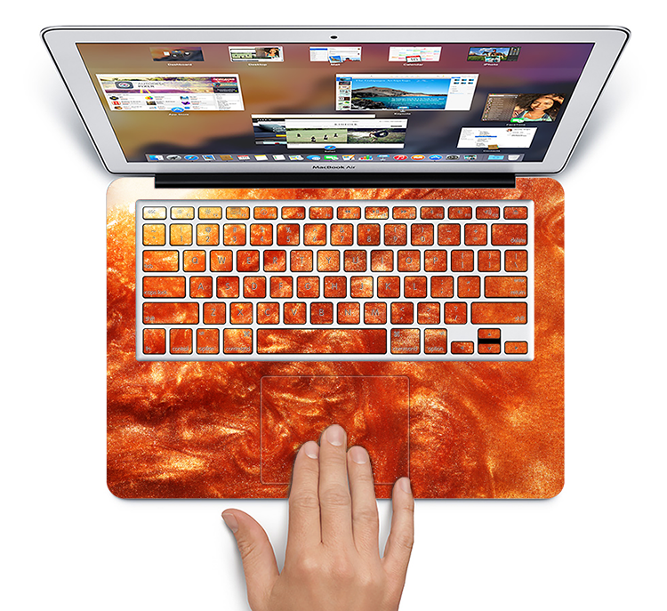 The Hot Magma Skin Set for the Apple MacBook Pro 15" with Retina Displ ...