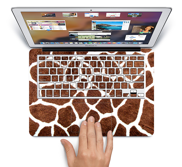 The Real Giraffe Animal Print Skin Set for the Apple MacBook Pro 15" w ...