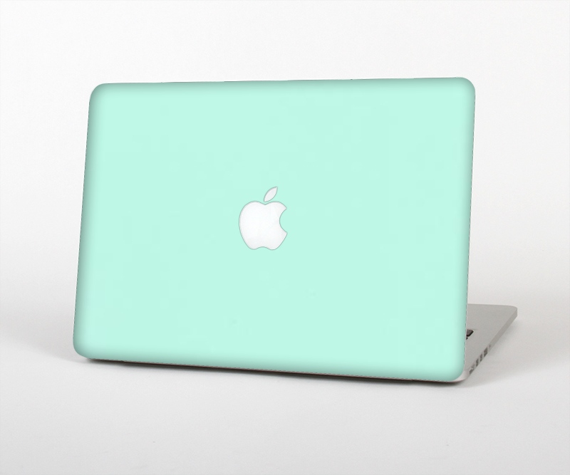 The Subtle Solid Green Skin Set for the Apple MacBook Pro 15" with Ret ...