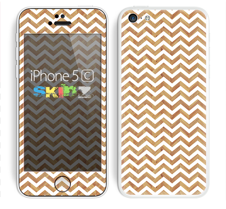 The Wood & White Chevron Pattern Skin for the Apple iPhone 5c – DesignSkinz
