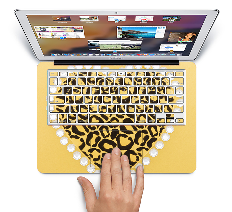 The Yellow Heart Shaped Leopard Skin Set for the Apple MacBook Pro 15 ...